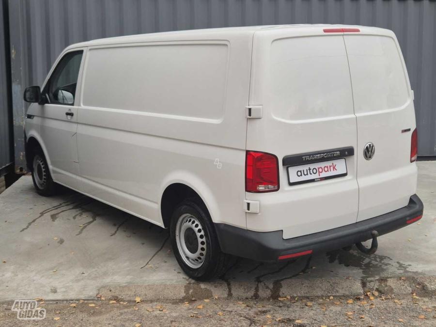 Balts Volkswagen Transporter 2021 Viļņa, ar dzinēja tilpumu 2.00 L un nobraukumu 117 tūkst. km par 21900 €, foto 4 vietnē AUTOMOTO.COM.LV