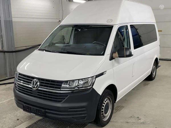 White Volkswagen Transporter 2021 in Klaipeda, with an engine capacity of 1.97 L and mileage of 41 thousand km for 21175 €, photo 1 on AUTOMOTO.COM.LV