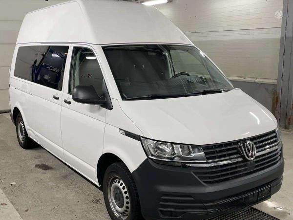 White Volkswagen Transporter 2021 in Klaipeda, with an engine capacity of 1.97 L and mileage of 41 thousand km for 21175 €, photo 2 on AUTOMOTO.COM.LV