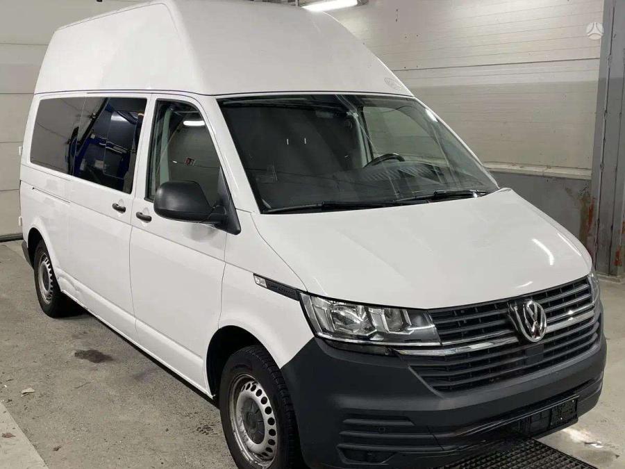 Balts Volkswagen Transporter 2021 Klaipėda, ar dzinēja tilpumu 1.97 L un nobraukumu 41 tūkst. km par 21175 €, foto 2 vietnē AUTOMOTO.COM.LV
