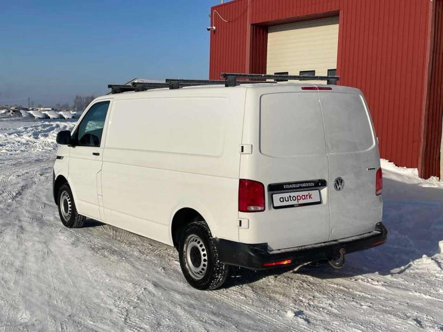 Balts Volkswagen Transporter 2021 Ukmergė, ar dzinēja tilpumu 1.97 L un nobraukumu 106 tūkst. km par 25900 €, foto 5 vietnē AUTOMOTO.COM.LV