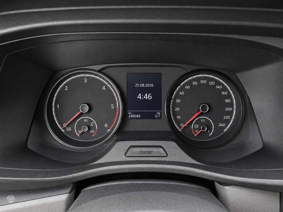 Balts Volkswagen Transporter 2021 Pakruojis, ar dzinēja tilpumu 2.00 L un nobraukumu 248 tūkst. km par 11900 €, foto 10 vietnē AUTOMOTO.COM.LV