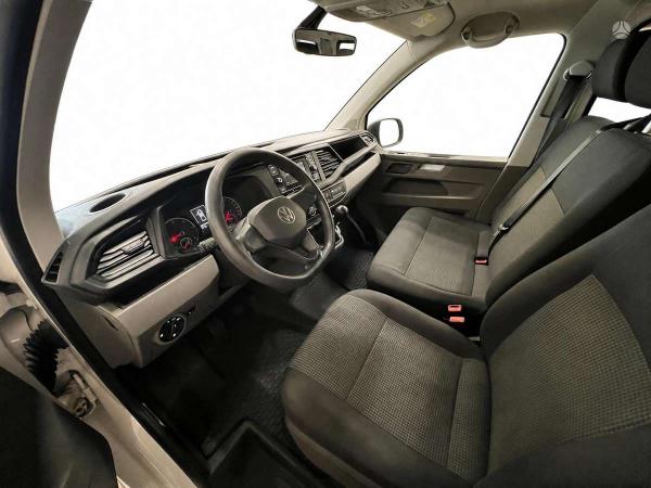 White Volkswagen Transporter 2022 in Kaunas, with an engine capacity of 1.97 L and mileage of 161 thousand km for 18500 €, photo 8 on AUTOMOTO.COM.LV