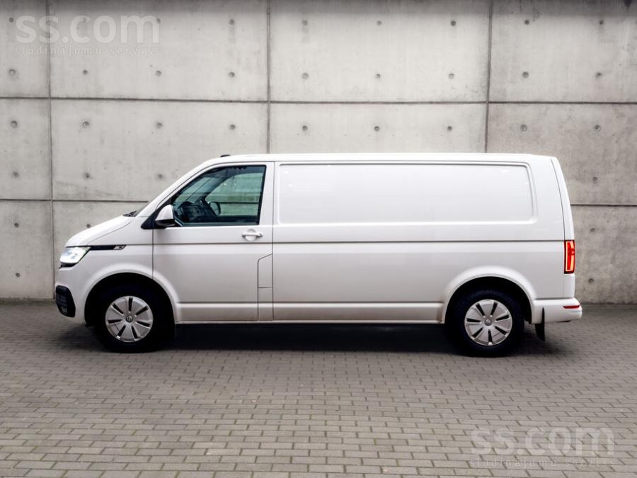 White Volkswagen Transporter 2023 in Riga, with an engine capacity of 2.00 L and mileage of 126 thousand km for 29900 €, photo 8 on AUTOMOTO.COM.LV