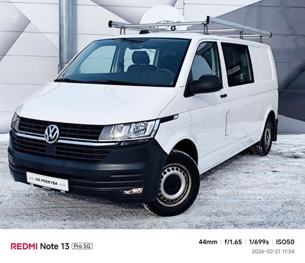White Volkswagen Transporter 2023 in Kaunas, with an engine capacity of 1.97 L and mileage of 49 thousand km for 29950 €, photo 5 on AUTOMOTO.COM.LV