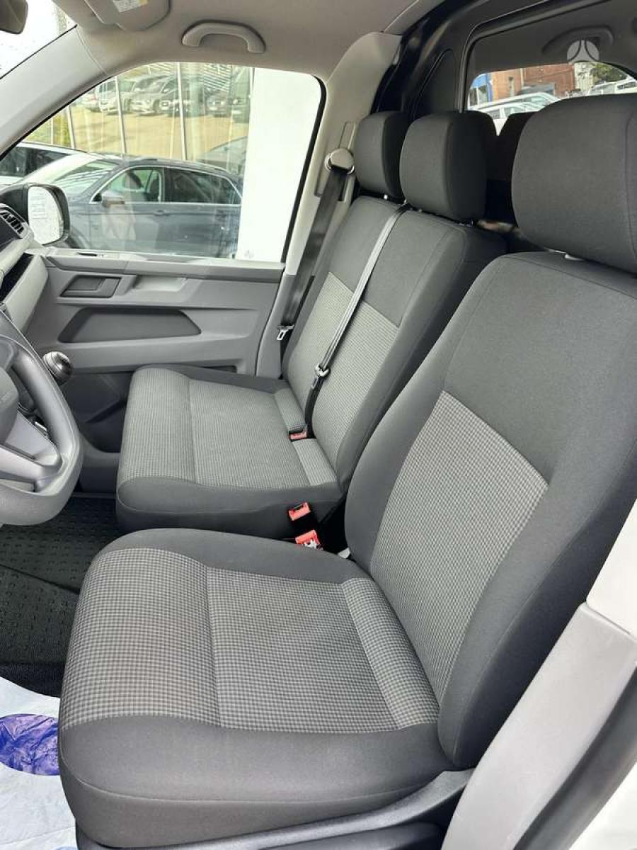 Balts Volkswagen Transporter 2023 Šauļi, ar dzinēja tilpumu 1.97 L un nobraukumu 26 tūkst. km par 24900 €, foto 13 vietnē AUTOMOTO.COM.LV