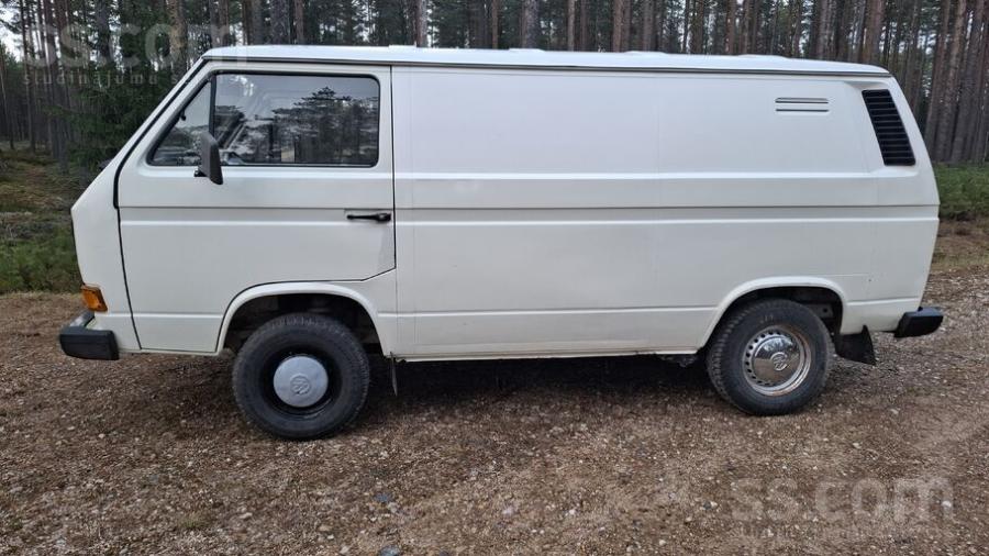 White Volkswagen Transporter 1984 in Gulbene, with an engine capacity of 1.60 L and mileage of 5 thousand km for 5500 €, photo 2 on AUTOMOTO.COM.LV