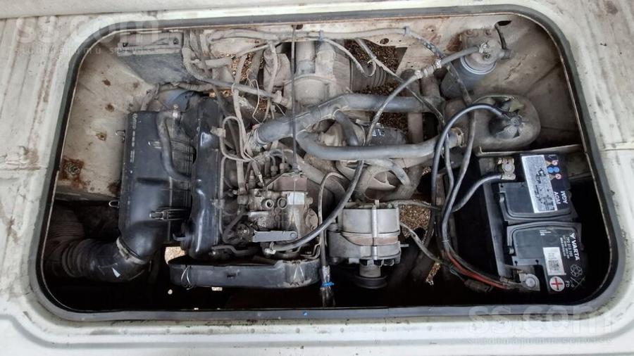 Balts Volkswagen Transporter 1984 Gulbene, ar dzinēja tilpumu 1.60 L un nobraukumu 5 tūkst. km par 5000 €, foto 10 vietnē AUTOMOTO.COM.LV