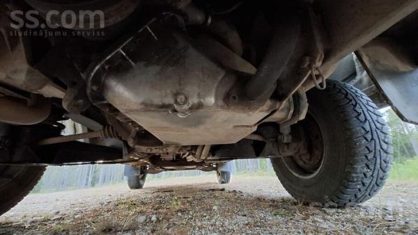 Balts Volkswagen Transporter 1984 Gulbene, ar dzinēja tilpumu 1.60 L un nobraukumu 5 tūkst. km par 5000 €, foto 10 vietnē AUTOMOTO.COM.LV