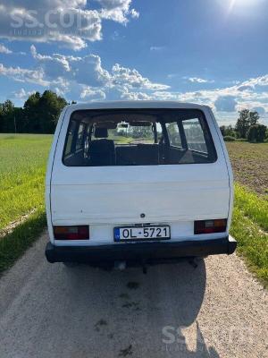 White Volkswagen Transporter 1986 in Rezekne, with an engine capacity of 1.90 L and mileage of 115 thousand km for 3000 €, photo 8 on AUTOMOTO.COM.LV