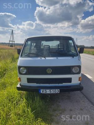 Balts Volkswagen Transporter 1989 Liepāja, ar dzinēja tilpumu 1.60 L un nobraukumu 45 tūkst. km par 2300 €, foto  vietnē AUTOMOTO.COM.LV