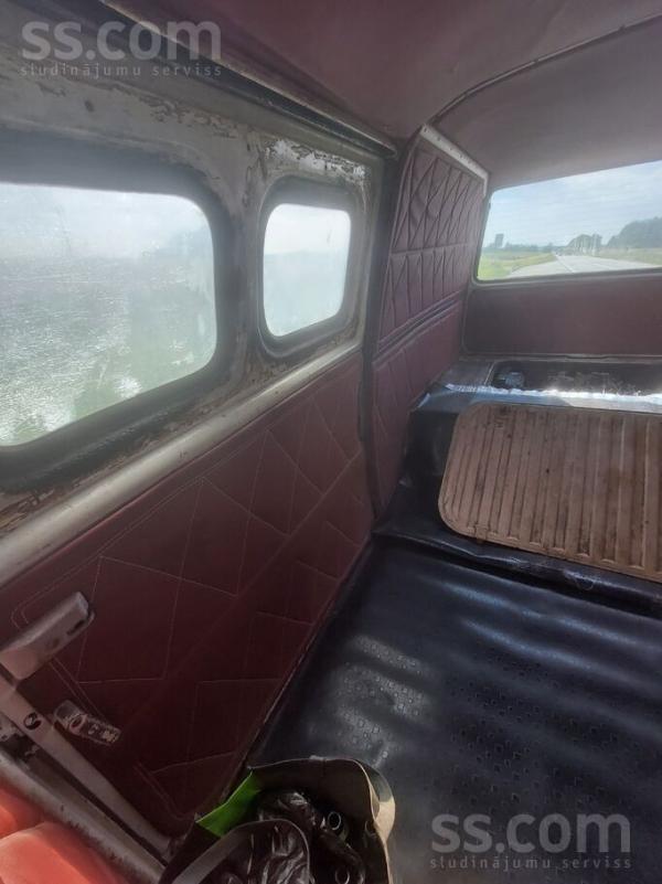 Белый Фольксваген Transporter 1989 в Лиепая, объемом двигателя 1.60 л и пробегом 45 тыс. км за 2300 €, фото 4 на AUTOMOTO.COM.LV