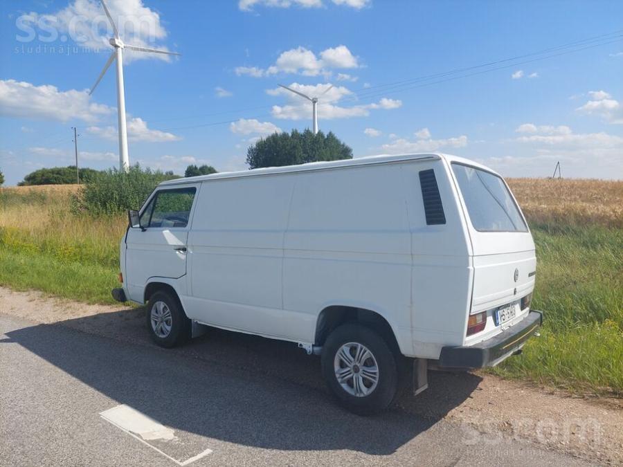 Balts Volkswagen Transporter 1989 Liepāja, ar dzinēja tilpumu 1.60 L un nobraukumu 45 tūkst. km par 2300 €, foto 7 vietnē AUTOMOTO.COM.LV