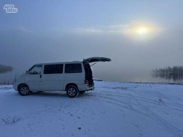White Volkswagen Transporter 1998 in Vilnius, with an engine capacity of 2.40 L and mileage of 277 thousand km for 3250 €, photo 7 on AUTOMOTO.COM.LV