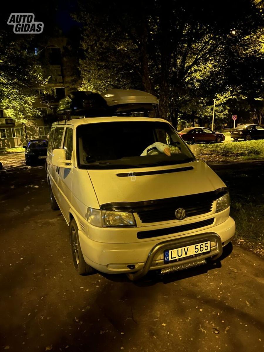 White Volkswagen Transporter 1998 in Vilnius, with an engine capacity of 2.40 L and mileage of 277 thousand km for 3250 €, photo 8 on AUTOMOTO.COM.LV