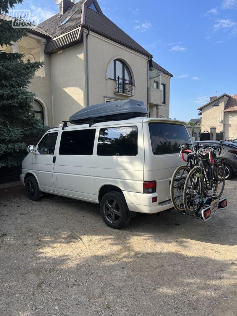 White Volkswagen Transporter 1998 in Vilnius, with an engine capacity of 2.40 L and mileage of 277 thousand km for 3250 €, photo 9 on AUTOMOTO.COM.LV