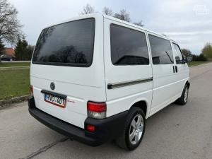 White Volkswagen Transporter 1999 in Ukmerge, with an engine capacity of 2.50 L and mileage of 516 thousand km for 1800 €, photo 8 on AUTOMOTO.COM.LV