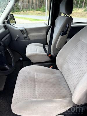 Balts Volkswagen Transporter 1999 Rīga, ar dzinēja tilpumu 2.50 L un nobraukumu 301 tūkst. km par 5200 €, foto 7 vietnē AUTOMOTO.COM.LV