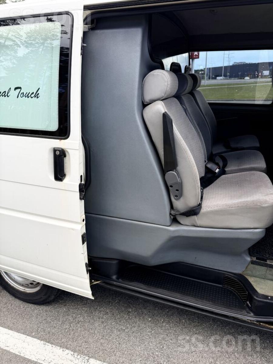 Balts Volkswagen Transporter 1999 Rīga, ar dzinēja tilpumu 2.50 L un nobraukumu 301 tūkst. km par 5200 €, foto 12 vietnē AUTOMOTO.COM.LV