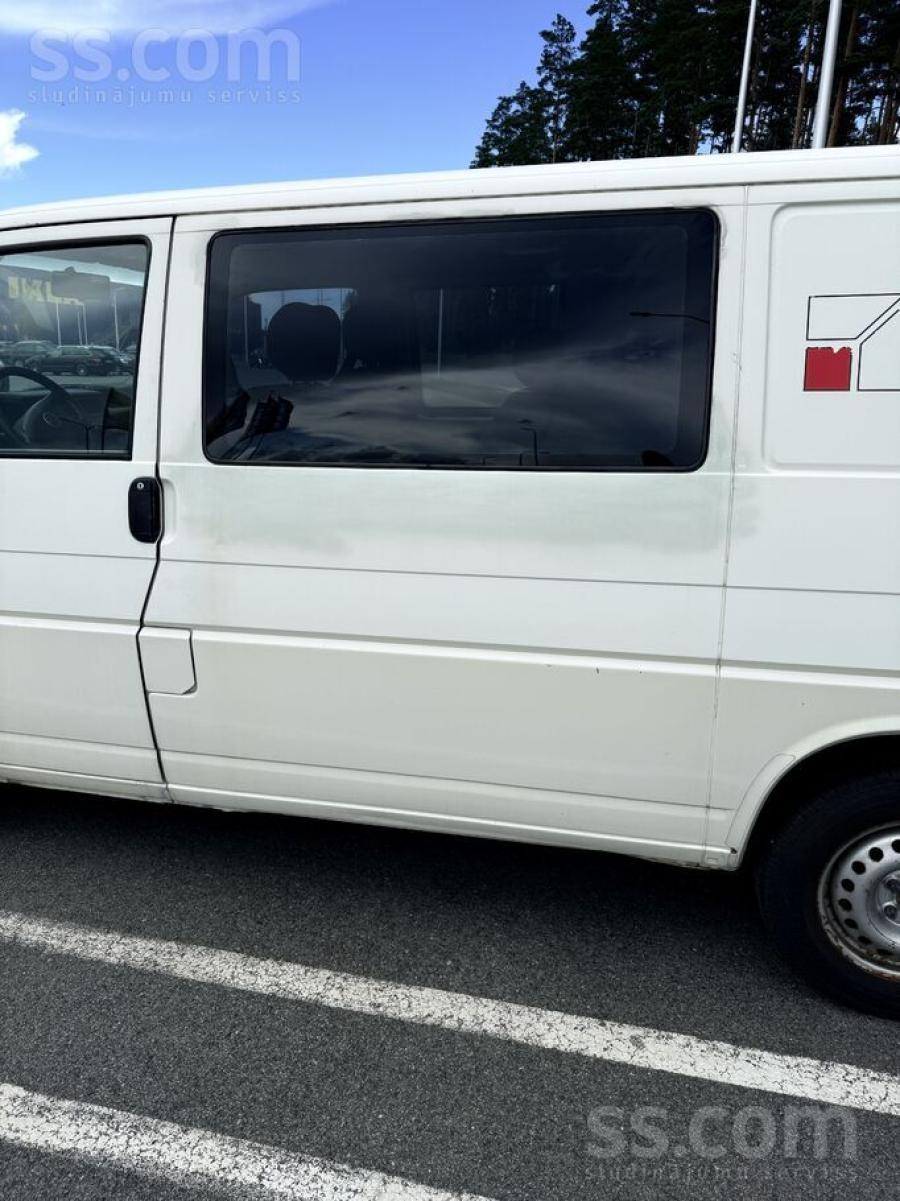 Balts Volkswagen Transporter 1999 Rīga, ar dzinēja tilpumu 2.50 L un nobraukumu 301 tūkst. km par 5200 €, foto 15 vietnē AUTOMOTO.COM.LV