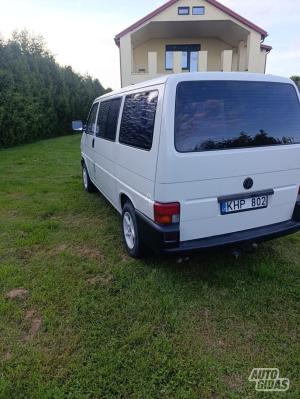 White Volkswagen Transporter 1999 in Sakiai, with an engine capacity of 2.50 L and mileage of 347 thousand km for 7000 €, photo 8 on AUTOMOTO.COM.LV
