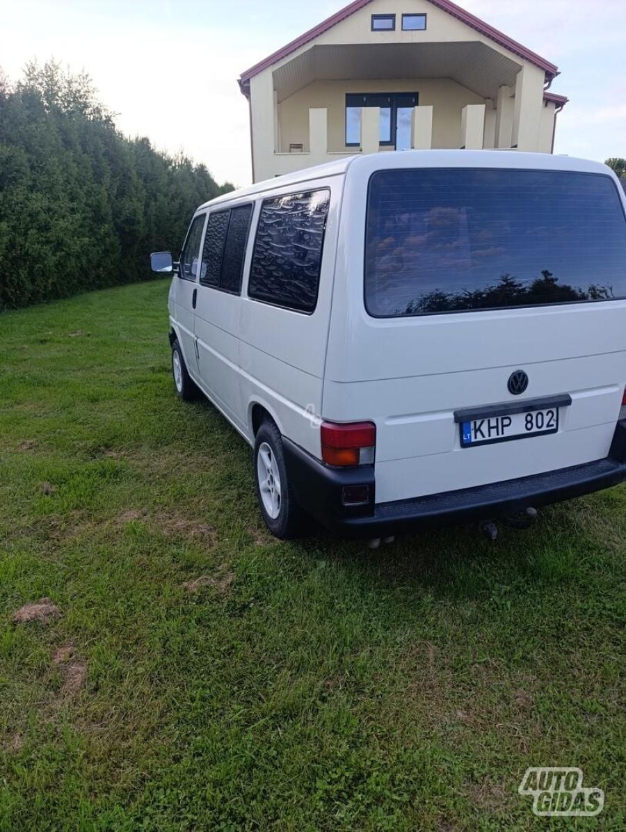 White Volkswagen Transporter 1999 in Sakiai, with an engine capacity of 2.50 L and mileage of 347 thousand km for 7000 €, photo 8 on AUTOMOTO.COM.LV