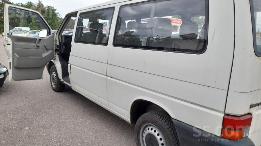 White Volkswagen Transporter 2000 in Riga, with an engine capacity of 2.50 L and mileage of 293 thousand km for 7500 €, photo 20 on AUTOMOTO.COM.LV