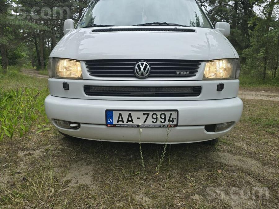Balts Volkswagen Transporter 2000 Rīga, ar dzinēja tilpumu 2.50 L un nobraukumu 427 tūkst. km par 4600 €, foto 2 vietnē AUTOMOTO.COM.LV