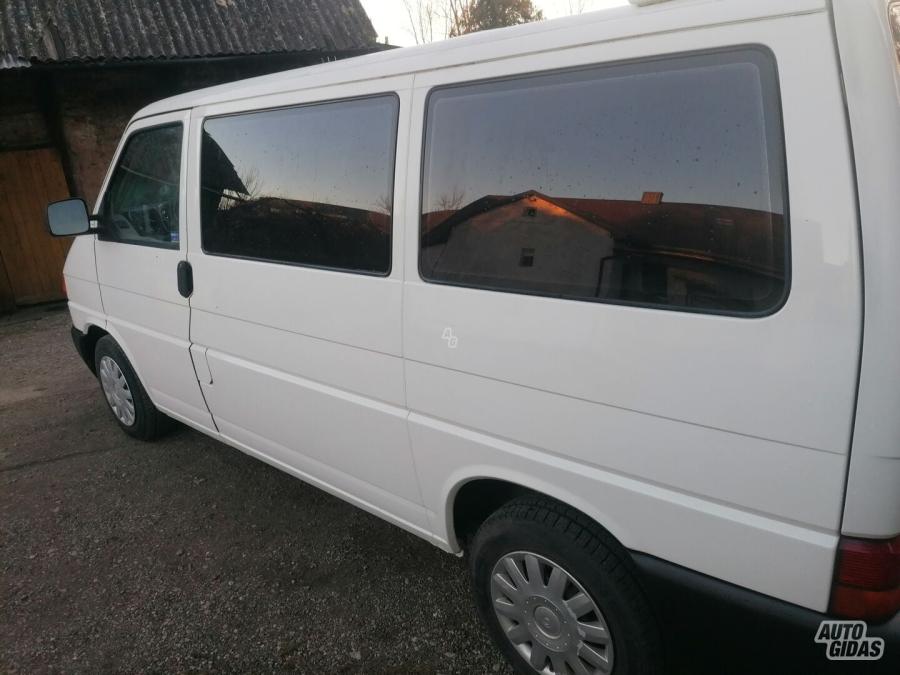 Balts Volkswagen Transporter 2000 Joniškis, ar dzinēja tilpumu 2.50 L un nobraukumu 400 tūkst. km par 3199 €, foto 15 vietnē AUTOMOTO.COM.LV