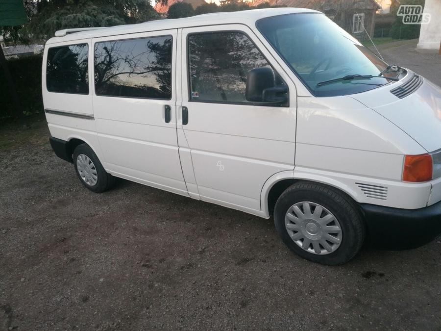 Balts Volkswagen Transporter 2000 Joniškis, ar dzinēja tilpumu 2.50 L un nobraukumu 400 tūkst. km par 3199 €, foto 19 vietnē AUTOMOTO.COM.LV