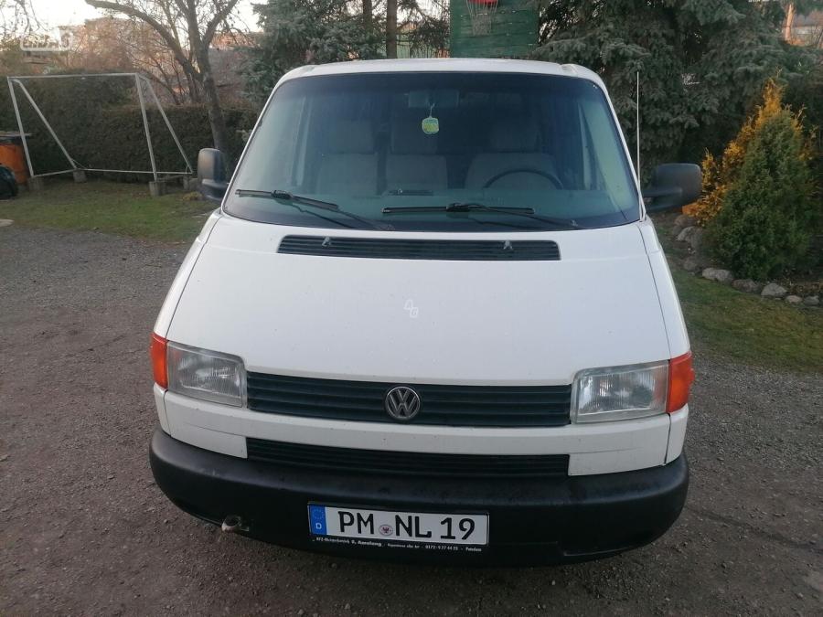 Balts Volkswagen Transporter 2000 Joniškis, ar dzinēja tilpumu 2.50 L un nobraukumu 400 tūkst. km par 3199 €, foto 21 vietnē AUTOMOTO.COM.LV