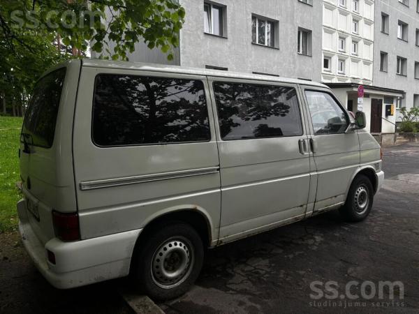 Balts Volkswagen Transporter 2000 Ogre, ar dzinēja tilpumu 2.40 L un nobraukumu 684 tūkst. km par 1500 €, foto 4 vietnē AUTOMOTO.COM.LV