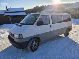 White Volkswagen Transporter 2001 in Plunge, with an engine capacity of 2.50 L and mileage of 466 thousand km for 2750 €, photo  on AUTOMOTO.COM.LV
