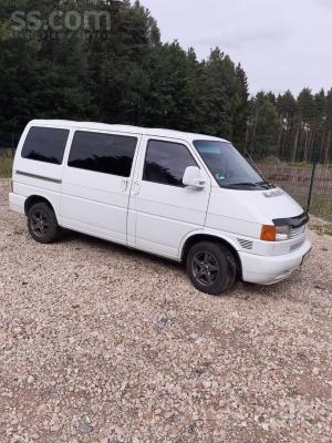 Balts Volkswagen Transporter 2001 Rīga, ar dzinēja tilpumu 2.50 L un nobraukumu 290 tūkst. km par 3100 €, foto 4 vietnē AUTOMOTO.COM.LV
