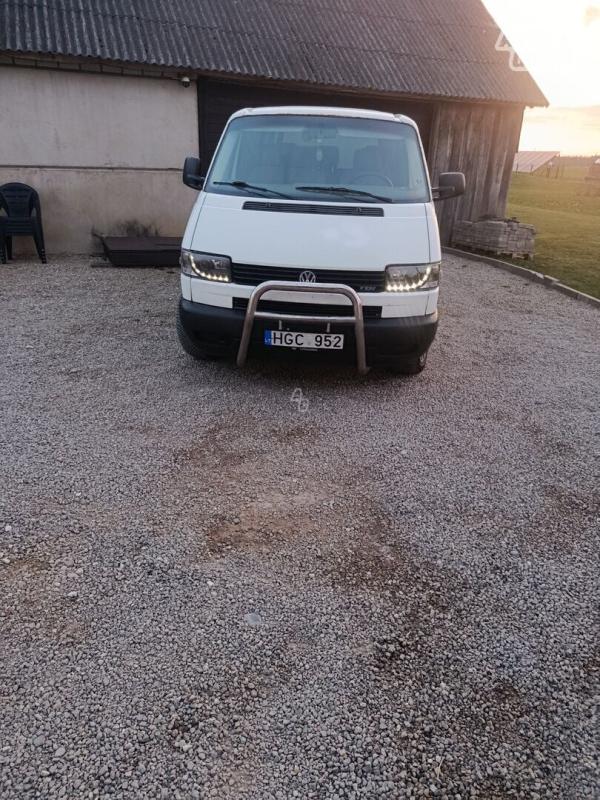 Balts Volkswagen Transporter 2001 Radviliškis, ar dzinēja tilpumu 2.50 L un nobraukumu 454 tūkst. km par 3600 €, foto 7 vietnē AUTOMOTO.COM.LV