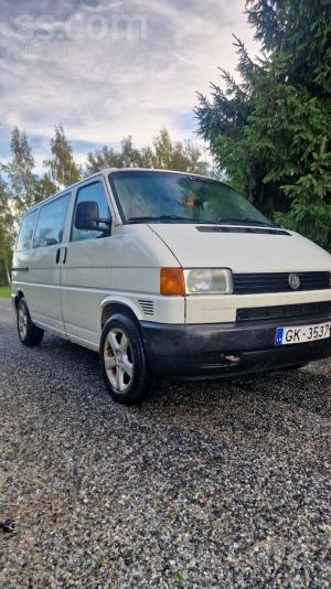 White Volkswagen Transporter 2001 in Riga, with an engine capacity of 1.90 L and mileage of 380 thousand km for 2000 €, photo  on AUTOMOTO.COM.LV