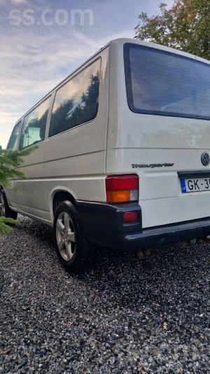 White Volkswagen Transporter 2001 in Riga, with an engine capacity of 1.90 L and mileage of 380 thousand km for 2000 €, photo 5 on AUTOMOTO.COM.LV