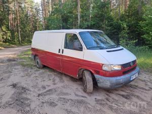 White Volkswagen Transporter 2002 in Riga, with an engine capacity of 2.50 L and mileage of 346 thousand km for 3200 €, photo 4 on AUTOMOTO.COM.LV