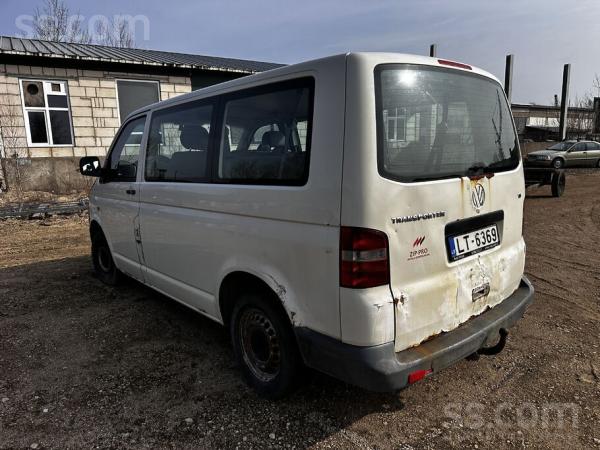 White Volkswagen Transporter 2003 in Jekabpils, with an engine capacity of 1.90 L and mileage of 540 thousand km for 1000 €, photo 4 on AUTOMOTO.COM.LV