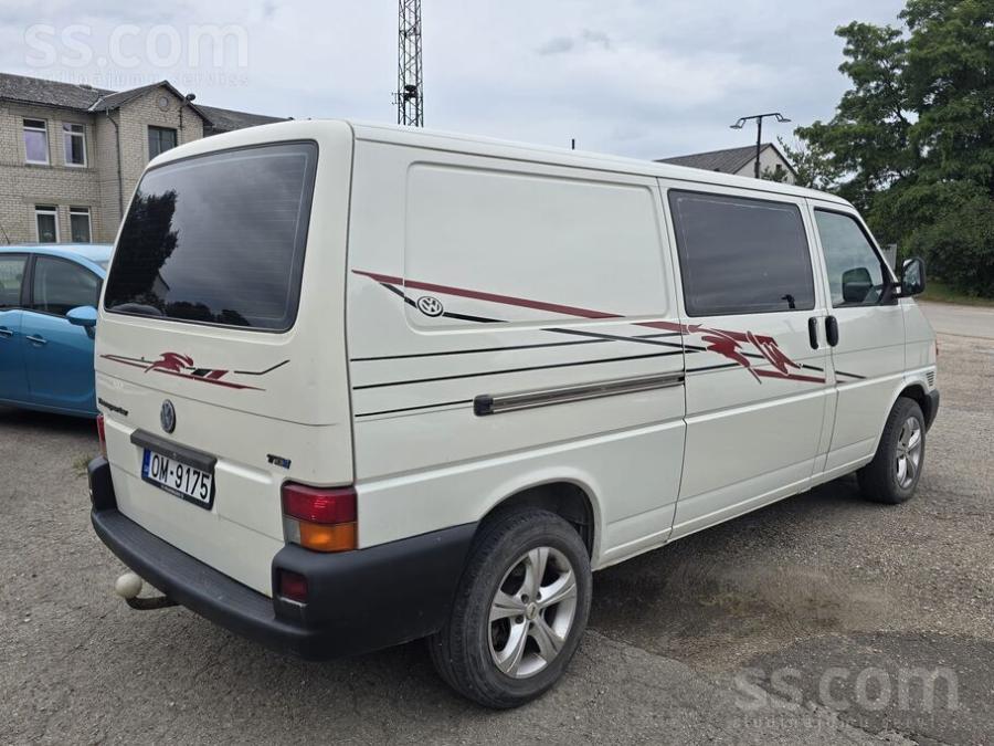 Balts Volkswagen Transporter 2003 Kuldīga, ar dzinēja tilpumu 2.50 L un nobraukumu 317 tūkst. km par 3900 €, foto 5 vietnē AUTOMOTO.COM.LV