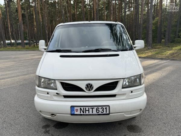 White Volkswagen Transporter 2003 in Druskininkai, with an engine capacity of 2.50 L and mileage of 214 thousand km for 12000 €, photo 8 on AUTOMOTO.COM.LV