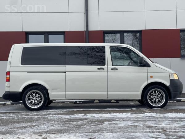 White Volkswagen Transporter 2004 in Daugavpils, with an engine capacity of 2.50 L and mileage of 407 thousand km for 5650 €, photo 3 on AUTOMOTO.COM.LV