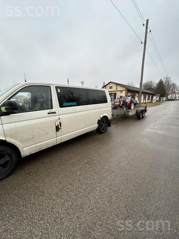 Balts Volkswagen Transporter 2004 Ogre, ar dzinēja tilpumu 2.50 L un nobraukumu 591 tūkst. km par 5200 €, foto 9 vietnē AUTOMOTO.COM.LV
