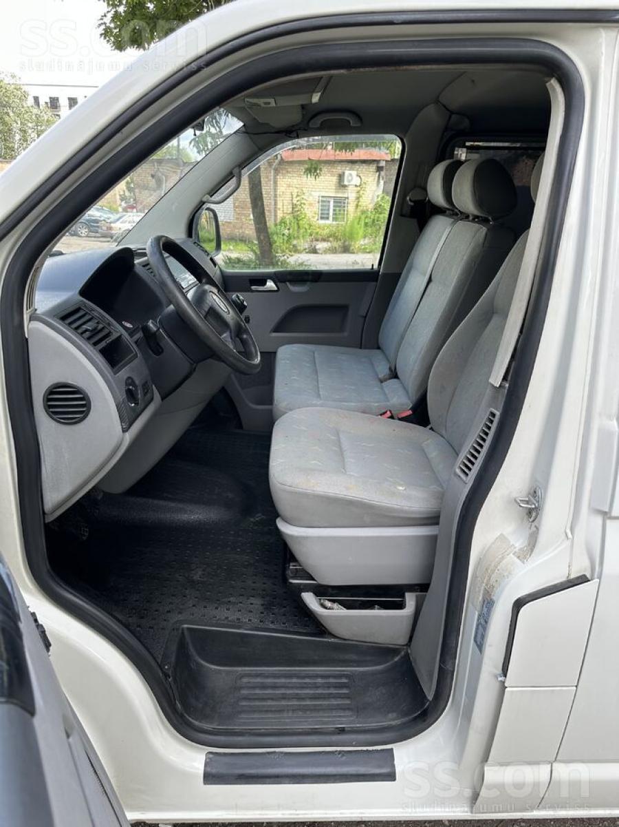 Balts Volkswagen Transporter 2004 Rīga, ar dzinēja tilpumu 1.90 L un nobraukumu 339 tūkst. km par 4750 €, foto 18 vietnē AUTOMOTO.COM.LV