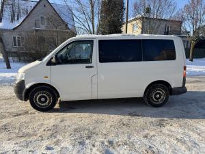 Balts Volkswagen Transporter 2005 Viļņa, ar dzinēja tilpumu 1.90 L un nobraukumu 331 tūkst. km par 4750 €, foto 2 vietnē AUTOMOTO.COM.LV