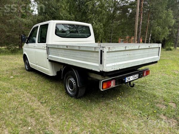 White Volkswagen Transporter 2005 in Tukums, with an engine capacity of 1.90 L and mileage of 312 thousand km for 4950 €, photo 5 on AUTOMOTO.COM.LV
