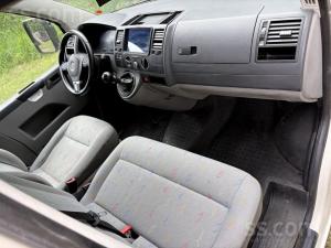 Balts Volkswagen Transporter 2005 Tukums, ar dzinēja tilpumu 1.90 L un nobraukumu 312 tūkst. km par 4950 €, foto 17 vietnē AUTOMOTO.COM.LV