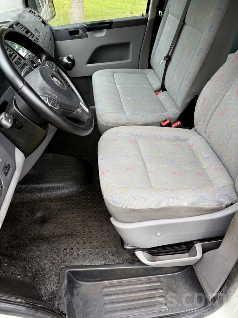 Balts Volkswagen Transporter 2005 Tukums, ar dzinēja tilpumu 1.90 L un nobraukumu 312 tūkst. km par 4950 €, foto 22 vietnē AUTOMOTO.COM.LV