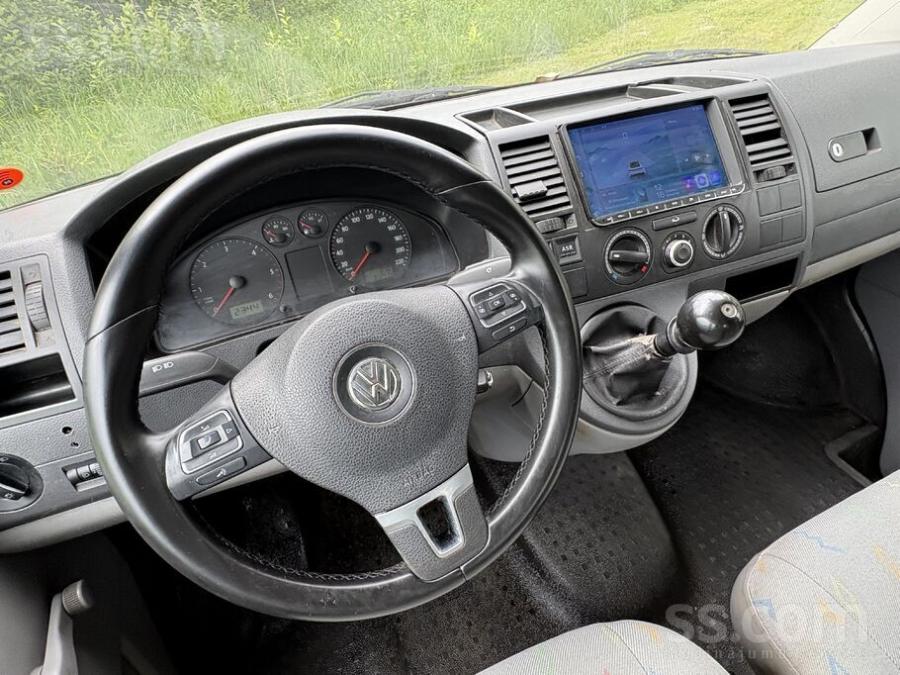 Balts Volkswagen Transporter 2005 Tukums, ar dzinēja tilpumu 1.90 L un nobraukumu 312 tūkst. km par 4950 €, foto 24 vietnē AUTOMOTO.COM.LV