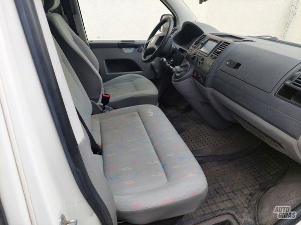 Balts Volkswagen Transporter 2005 Klaipėda, ar dzinēja tilpumu 1.90 L un nobraukumu 400 tūkst. km par 3600 €, foto 5 vietnē AUTOMOTO.COM.LV